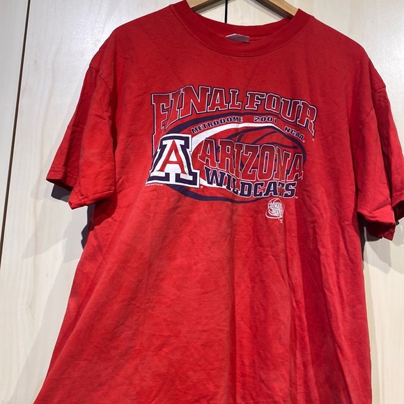 Gildan | Shirts | Vintage Arizona Wildcats Final 4 Tshirt | Poshmark